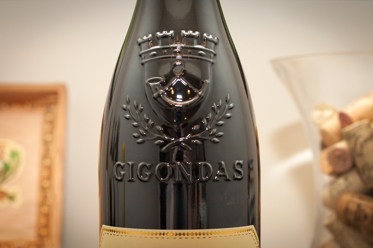 A First-Taste Guide to Gigondas – Opening a Bottle